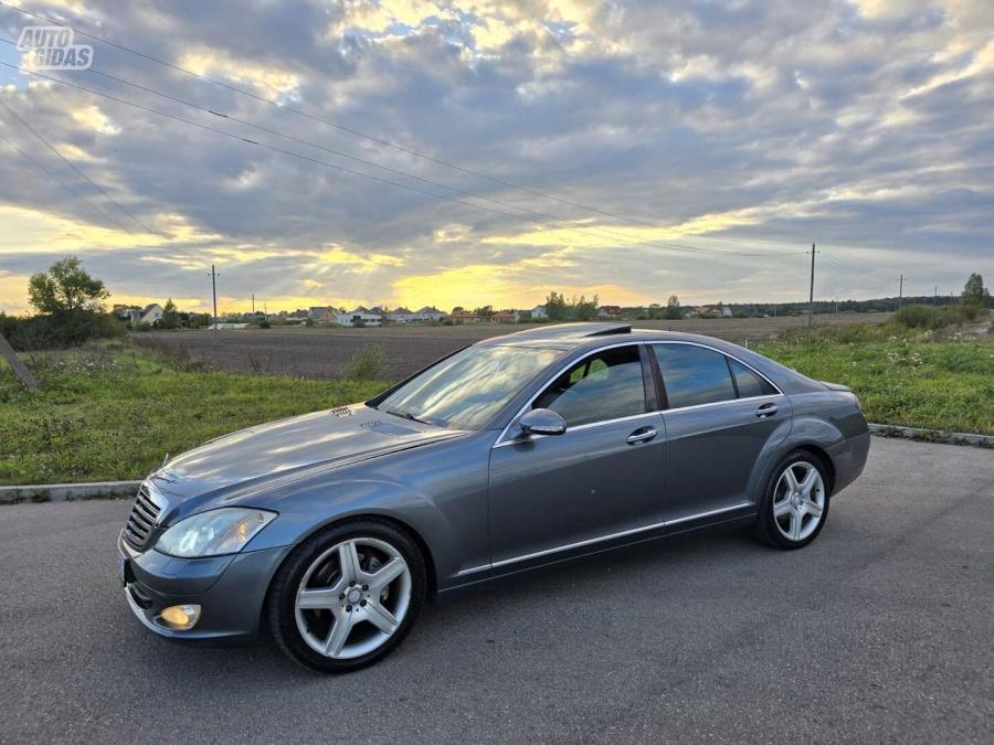 Pelēks Mercedes-Benz S 320 2006 Klaipėda, ar dzinēja tilpumu 3.20 L un nobraukumu 362 tūkst. km par 7300 €, foto 3 vietnē AUTOMOTO.COM.LV