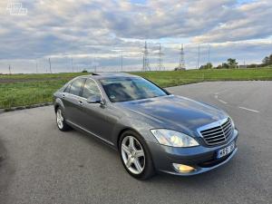Pelēks Mercedes-Benz S 320 2006 Klaipėda, ar dzinēja tilpumu 3.20 L un nobraukumu 362 tūkst. km par 7300 €, foto 12 vietnē AUTOMOTO.COM.LV