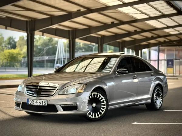 Grey Mercedes-Benz S 320 2006 in Riga, with an engine capacity of 3.00 L and mileage of 426 thousand km for 6500 €, photo 8 on AUTOMOTO.COM.LV