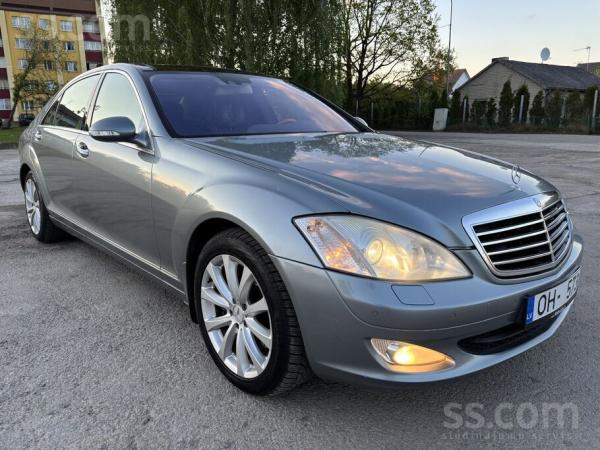 Grey Mercedes-Benz S 320 2007 in Bauska, with an engine capacity of 3.20 L and mileage of 440 thousand km for 6000 €, photo 7 on AUTOMOTO.COM.LV