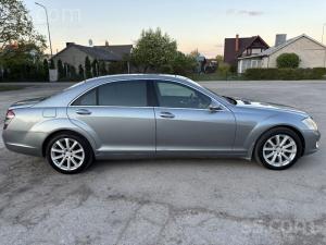 Grey Mercedes-Benz S 320 2007 in Bauska, with an engine capacity of 3.20 L and mileage of 440 thousand km for 6000 €, photo 9 on AUTOMOTO.COM.LV
