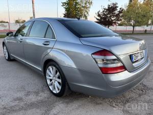 Grey Mercedes-Benz S 320 2007 in Bauska, with an engine capacity of 3.20 L and mileage of 440 thousand km for 6000 €, photo 12 on AUTOMOTO.COM.LV