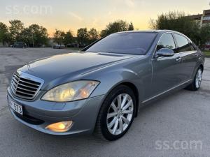 Grey Mercedes-Benz S 320 2007 in Bauska, with an engine capacity of 3.20 L and mileage of 440 thousand km for 6000 €, photo 14 on AUTOMOTO.COM.LV