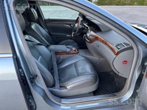 Grey Mercedes-Benz S 320 2007 in Bauska, with an engine capacity of 3.20 L and mileage of 440 thousand km for 6000 €, photo 31 on AUTOMOTO.COM.LV