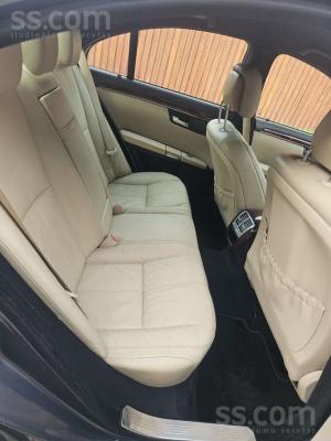 Grey Mercedes-Benz S 320 2007 in Cesis, with an engine capacity of 3.00 L and mileage of 366 thousand km for 6900 €, photo 11 on AUTOMOTO.COM.LV