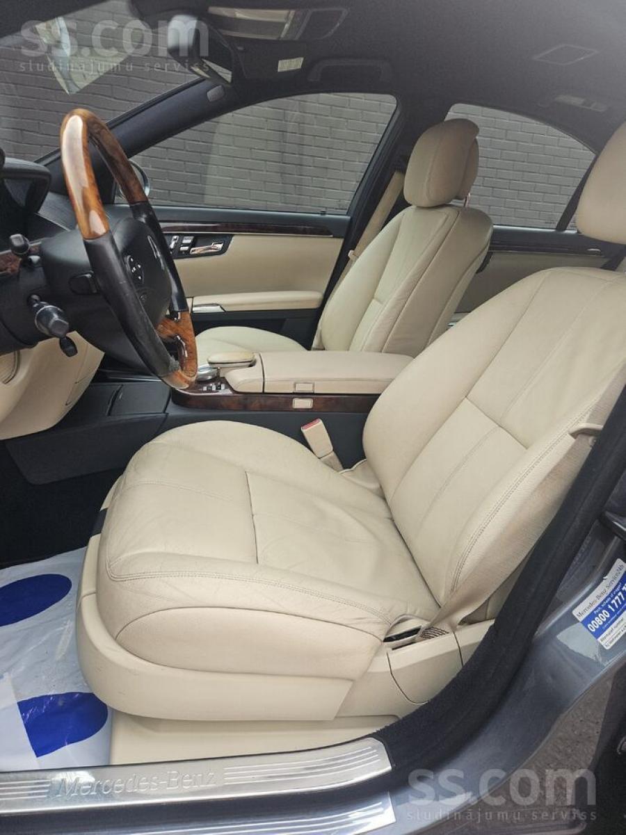 Grey Mercedes-Benz S 320 2007 in Cesis, with an engine capacity of 3.00 L and mileage of 366 thousand km for 6900 €, photo 18 on AUTOMOTO.COM.LV