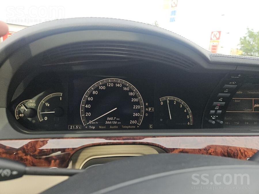Grey Mercedes-Benz S 320 2007 in Cesis, with an engine capacity of 3.00 L and mileage of 366 thousand km for 6900 €, photo 19 on AUTOMOTO.COM.LV