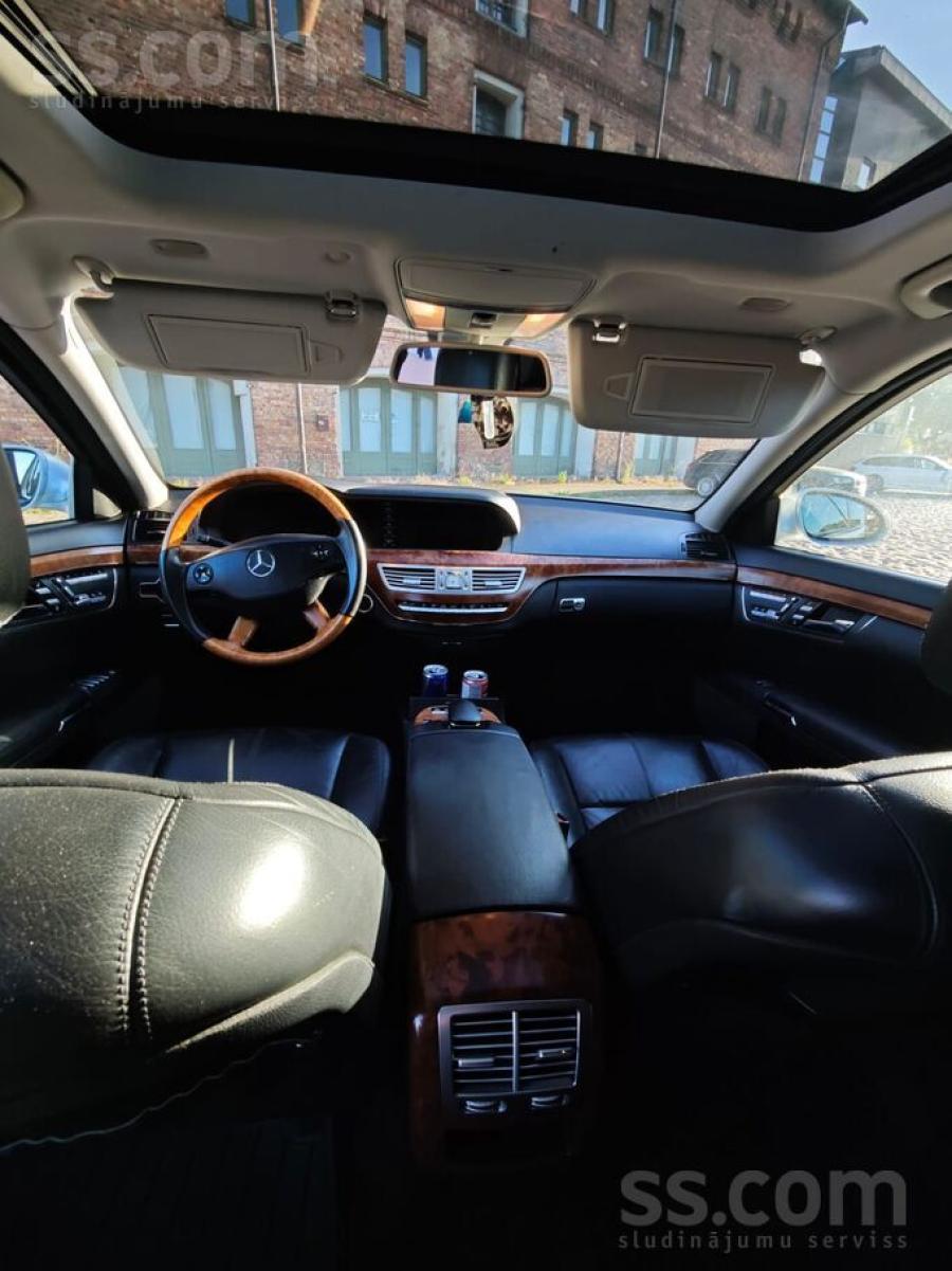 Pelēks Mercedes-Benz S 320 2007 Liepāja, ar dzinēja tilpumu 3.00 L un nobraukumu 403 tūkst. km par 7500 €, foto 10 vietnē AUTOMOTO.COM.LV