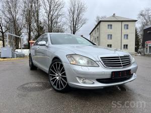 Pelēks Mercedes-Benz S 320 2008 Rēzekne, ar dzinēja tilpumu 3.20 L un nobraukumu 0 tūkst. km par 6950 €, foto 1 vietnē AUTOMOTO.COM.LV