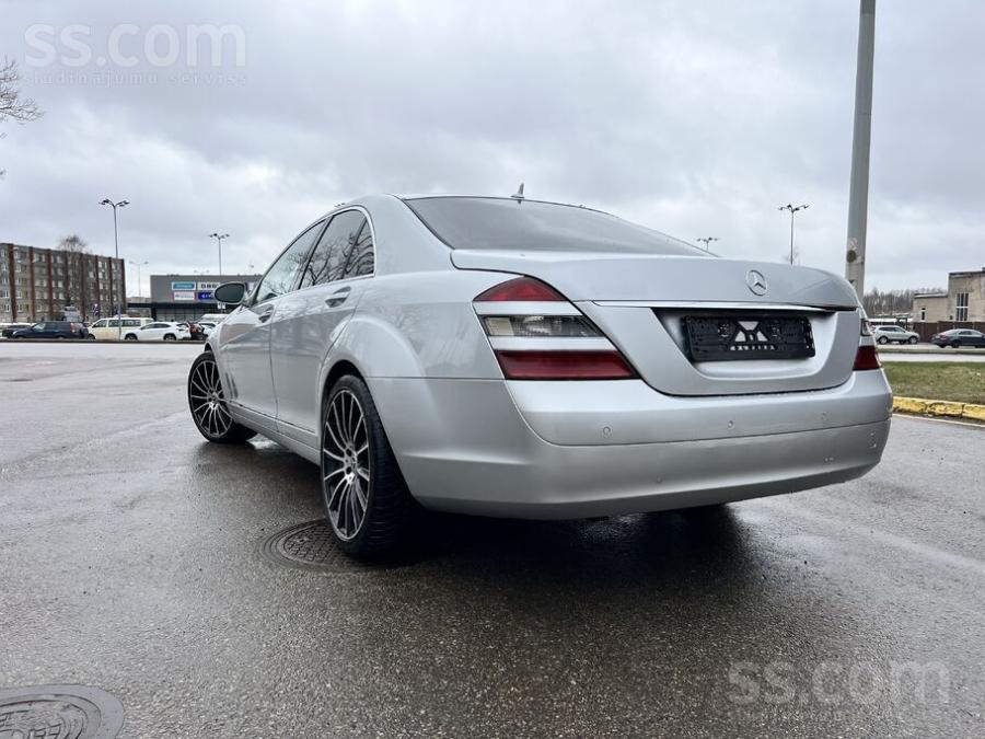 Pelēks Mercedes-Benz S 320 2008 Rēzekne, ar dzinēja tilpumu 3.20 L un nobraukumu 0 tūkst. km par 6950 €, foto 6 vietnē AUTOMOTO.COM.LV