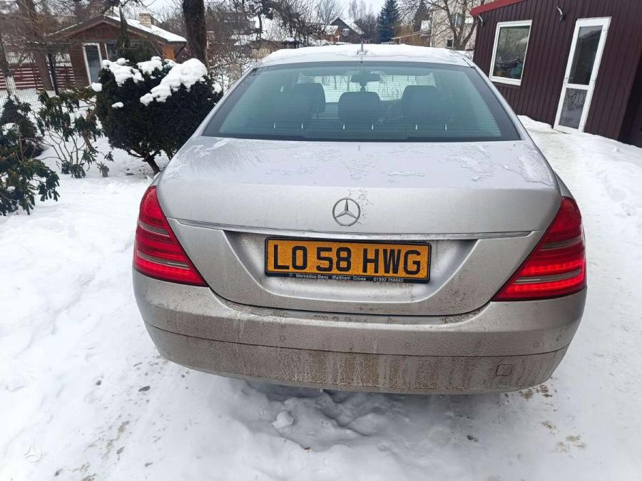 Pelēks Mercedes-Benz S 320 2009 Kauņa, ar dzinēja tilpumu 2.99 L un nobraukumu 204 tūkst. km par 3950 €, foto 4 vietnē AUTOMOTO.COM.LV