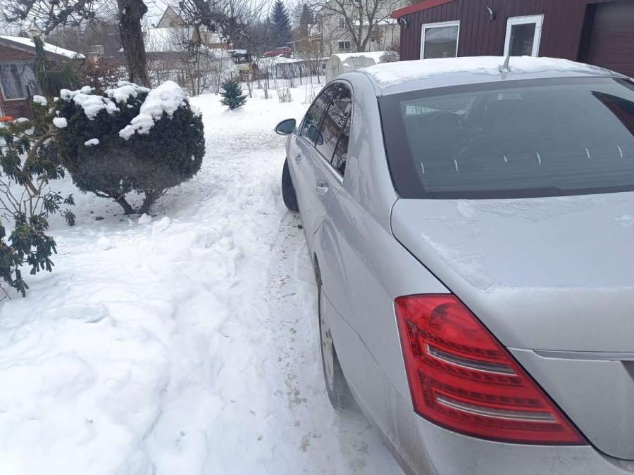 Pelēks Mercedes-Benz S 320 2009 Kauņa, ar dzinēja tilpumu 2.99 L un nobraukumu 204 tūkst. km par 3950 €, foto 6 vietnē AUTOMOTO.COM.LV