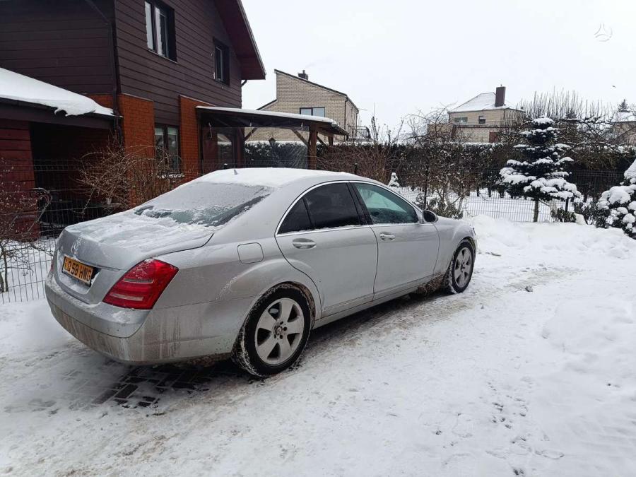 Pelēks Mercedes-Benz S 320 2009 Kauņa, ar dzinēja tilpumu 2.99 L un nobraukumu 204 tūkst. km par 3950 €, foto 8 vietnē AUTOMOTO.COM.LV