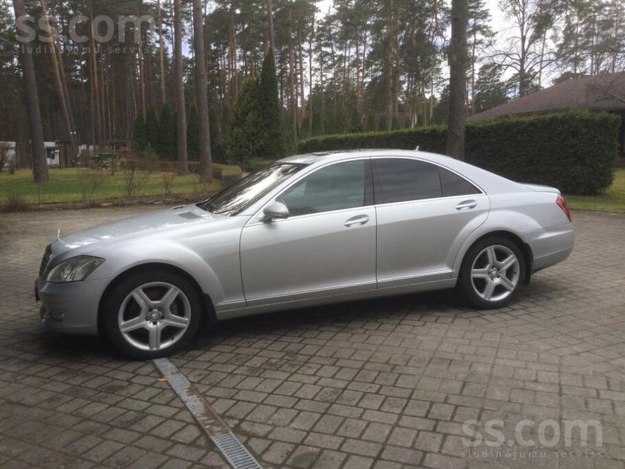Pelēks Mercedes-Benz S 320 2009 Rīga, ar dzinēja tilpumu 3.00 L un nobraukumu 306 tūkst. km par 9000 €, foto 3 vietnē AUTOMOTO.COM.LV
