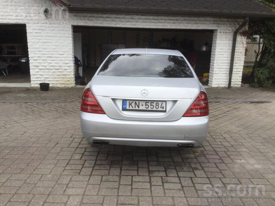 Pelēks Mercedes-Benz S 320 2009 Rīga, ar dzinēja tilpumu 3.00 L un nobraukumu 306 tūkst. km par 9000 €, foto 5 vietnē AUTOMOTO.COM.LV