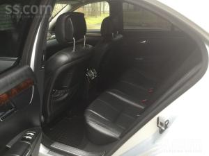 Pelēks Mercedes-Benz S 320 2009 Rīga, ar dzinēja tilpumu 3.00 L un nobraukumu 306 tūkst. km par 9000 €, foto 6 vietnē AUTOMOTO.COM.LV