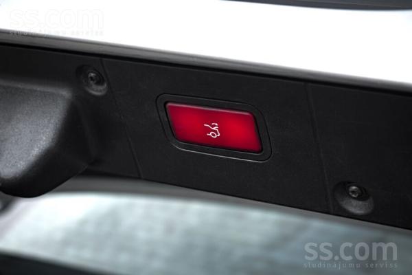 Pelēks Mercedes-Benz S 320 2009 Rīga, ar dzinēja tilpumu 3.00 L un nobraukumu 0 tūkst. km par 7500 €, foto 7 vietnē AUTOMOTO.COM.LV