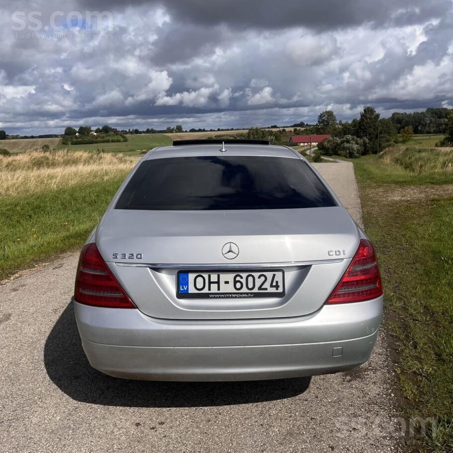 Grey Mercedes-Benz S 320 2009 in Bauska, with an engine capacity of 3.20 L and mileage of 410 thousand km for 7100 €, photo 5 on AUTOMOTO.COM.LV