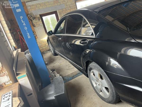Mercedes-Benz S 320 2006 Mažeikiai, ar dzinēja tilpumu 3.00 L un nobraukumu 570 tūkst. km par 4900 €, foto 3 vietnē AUTOMOTO.COM.LV
