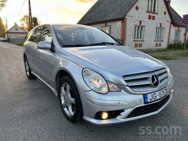 Mercedes-Benz S 320 2008 in Daugavpils, with an engine capacity of 3.20 L and mileage of 312 thousand km for 3300 €, photo 3 on AUTOMOTO.COM.LV
