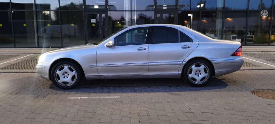 Mercedes-Benz S 320 2001 in Vilnius, with an engine capacity of 3.20 L and mileage of 396 thousand km for 2700 €, photo 11 on AUTOMOTO.COM.LV