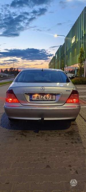 Mercedes-Benz S 320 2001 in Vilnius, with an engine capacity of 3.20 L and mileage of 396 thousand km for 2700 €, photo 14 on AUTOMOTO.COM.LV