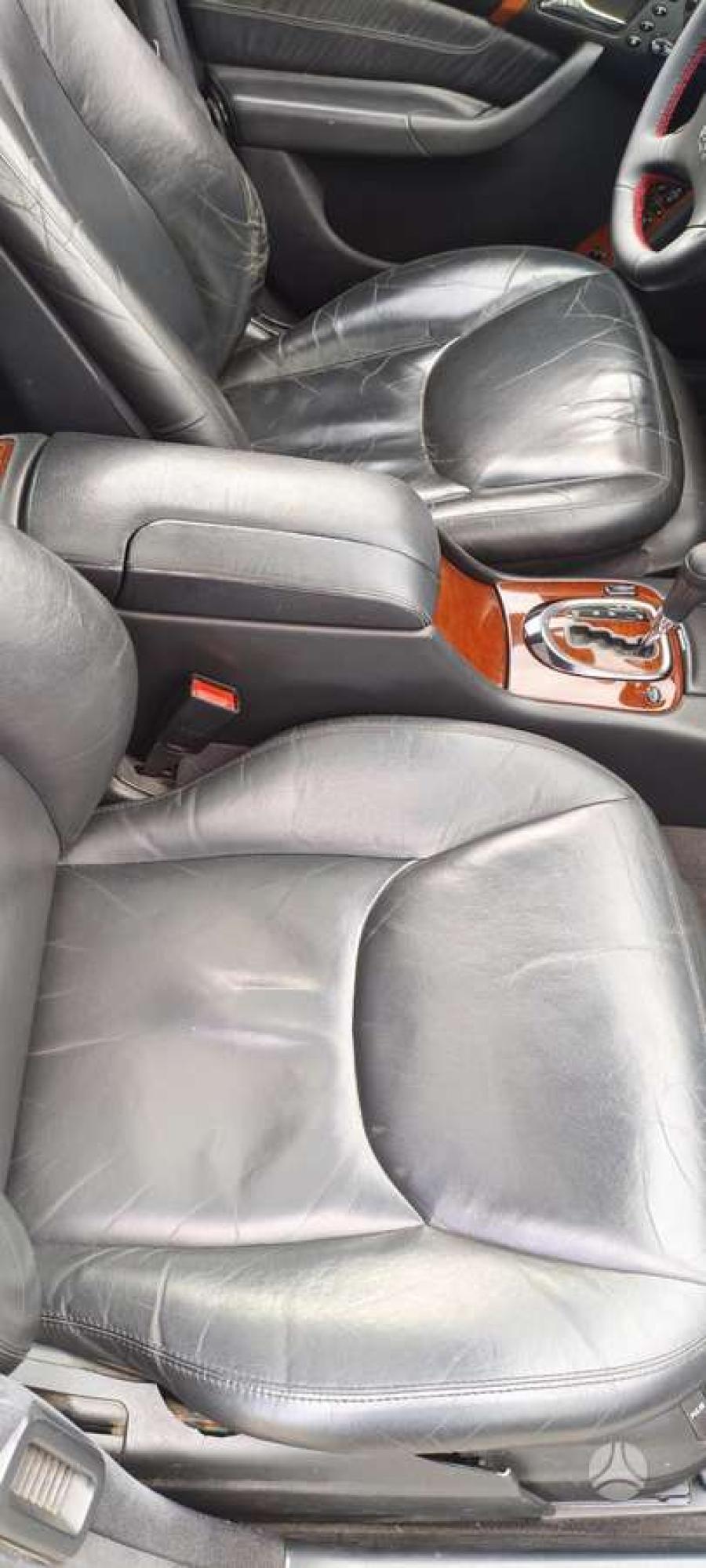 Mercedes-Benz S 320 2001 in Vilnius, with an engine capacity of 3.20 L and mileage of 396 thousand km for 2700 €, photo 40 on AUTOMOTO.COM.LV
