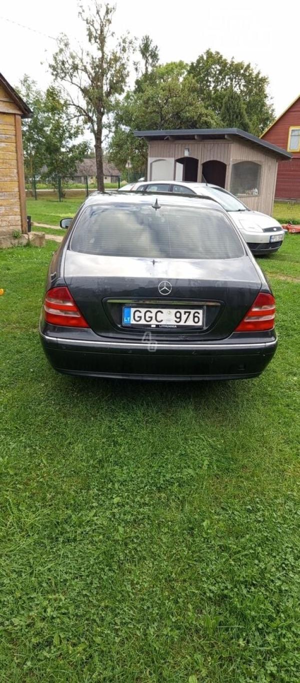 Mercedes-Benz S 320 2002 Viļņa, ar dzinēja tilpumu 3.20 L un nobraukumu 30 tūkst. km par 1800 €, foto 2 vietnē AUTOMOTO.COM.LV