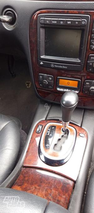 Mercedes-Benz S 320 2002 Viļņa, ar dzinēja tilpumu 3.20 L un nobraukumu 30 tūkst. km par 1800 €, foto 15 vietnē AUTOMOTO.COM.LV