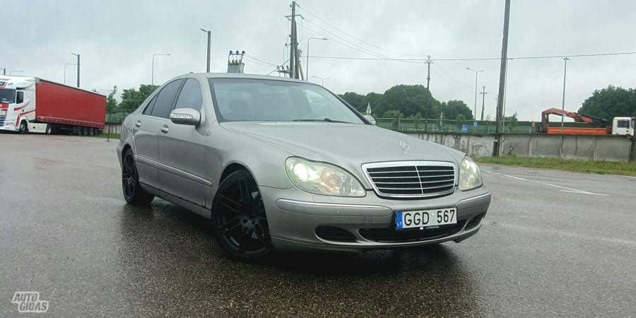 Mercedes-Benz S 320 2003 Viļņa, ar dzinēja tilpumu 3.20 L un nobraukumu 500 tūkst. km par 2100 €, foto 1 vietnē AUTOMOTO.COM.LV