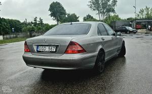 Mercedes-Benz S 320 2003 Viļņa, ar dzinēja tilpumu 3.20 L un nobraukumu 500 tūkst. km par 2100 €, foto 3 vietnē AUTOMOTO.COM.LV