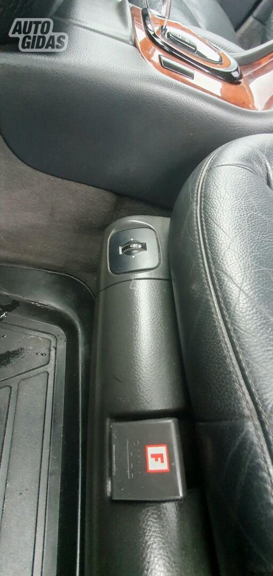 Mercedes-Benz S 320 2003 Viļņa, ar dzinēja tilpumu 3.20 L un nobraukumu 500 tūkst. km par 2100 €, foto 9 vietnē AUTOMOTO.COM.LV