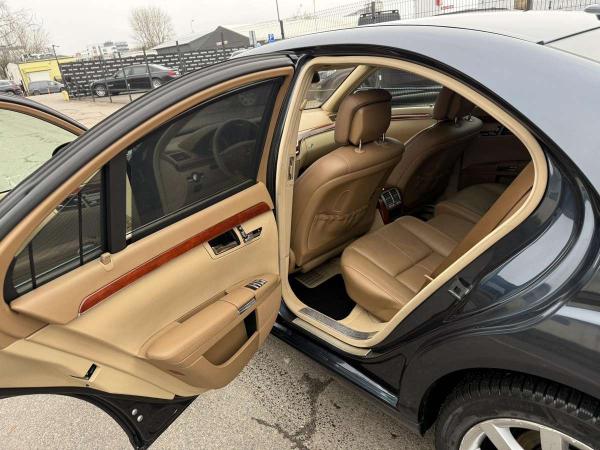 Mercedes-Benz S 320 2007 Viļņa, ar dzinēja tilpumu 2.99 L un nobraukumu 419 tūkst. km par 5300 €, foto 7 vietnē AUTOMOTO.COM.LV