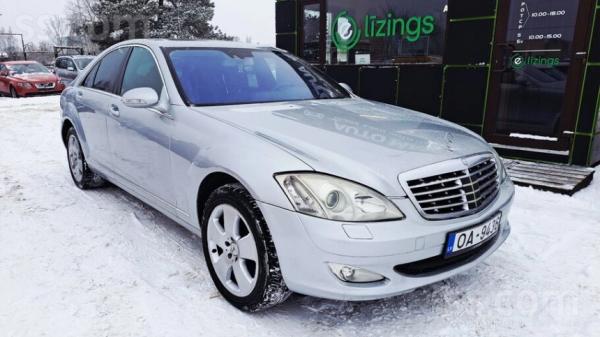 Mercedes-Benz S 320 2007 in Riga, with an engine capacity of 3.00 L and mileage of 338 thousand km for 5500 €, photo 3 on AUTOMOTO.COM.LV