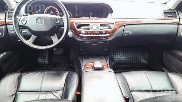 Mercedes-Benz S 320 2007 in Riga, with an engine capacity of 3.00 L and mileage of 338 thousand km for 5500 €, photo 7 on AUTOMOTO.COM.LV