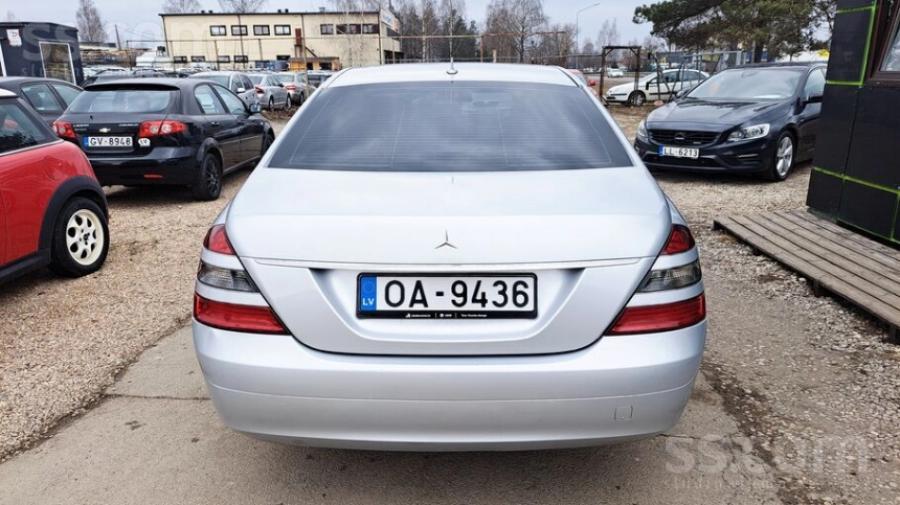 Mercedes-Benz S 320 2007 in Riga, with an engine capacity of 3.00 L and mileage of 338 thousand km for 5750 €, photo 16 on AUTOMOTO.COM.LV