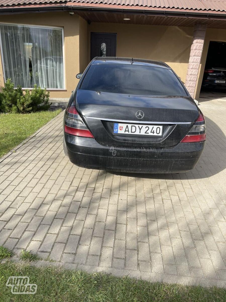 Mercedes-Benz S 320 2007 Jonava, ar dzinēja tilpumu 3.00 L un nobraukumu 300 tūkst. km par 4500 €, foto 13 vietnē AUTOMOTO.COM.LV