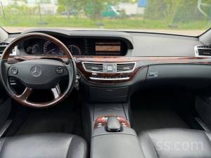 Mercedes-Benz S 320 2007 Rīga, ar dzinēja tilpumu 3.00 L un nobraukumu 0 tūkst. km par 7450 €, foto 26 vietnē AUTOMOTO.COM.LV