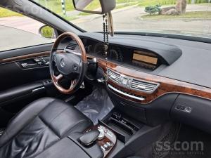 Mercedes-Benz S 320 2008 in Daugavpils, with an engine capacity of 3.00 L and mileage of 0 thousand km for 4850 €, photo 12 on AUTOMOTO.COM.LV