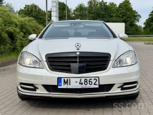 Balts Mercedes-Benz S 320 2006 Rīga, ar dzinēja tilpumu 3.00 L un nobraukumu 293 tūkst. km par 4500 €, foto 3 vietnē AUTOMOTO.COM.LV