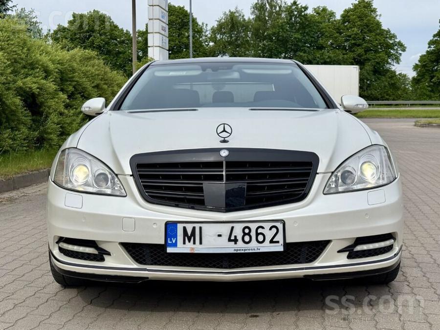 Balts Mercedes-Benz S 320 2006 Rīga, ar dzinēja tilpumu 3.00 L un nobraukumu 293 tūkst. km par 4500 €, foto 3 vietnē AUTOMOTO.COM.LV
