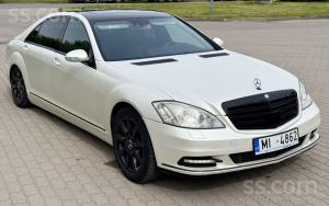 Balts Mercedes-Benz S 320 2006 Rīga, ar dzinēja tilpumu 3.00 L un nobraukumu 293 tūkst. km par 4500 €, foto 4 vietnē AUTOMOTO.COM.LV