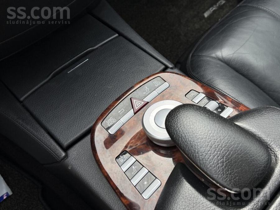 Balts Mercedes-Benz S 320 2006 Rīga, ar dzinēja tilpumu 3.00 L un nobraukumu 293 tūkst. km par 4500 €, foto 14 vietnē AUTOMOTO.COM.LV