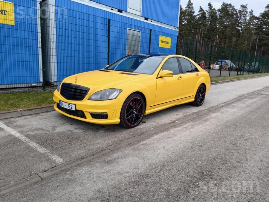 Yellow Mercedes-Benz S 320 2006 in Riga, with an engine capacity of 3.00 L and mileage of 367 thousand km for 6500 €, photo 2 on AUTOMOTO.COM.LV