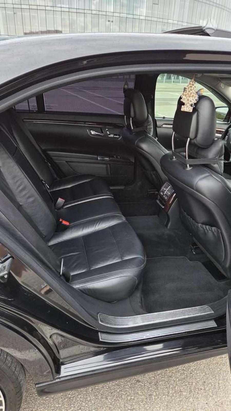 Melns Mercedes-Benz S 350 2012 Šauļi, ar dzinēja tilpumu 2.99 L un nobraukumu 350 tūkst. km par 12500 €, foto 11 vietnē AUTOMOTO.COM.LV