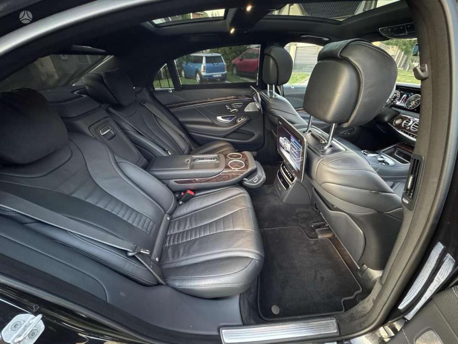 Black Mercedes-Benz S 350 2017 in Siauliai, with an engine capacity of 3.00 L and mileage of 176 thousand km for 36500 €, photo 19 on AUTOMOTO.COM.LV