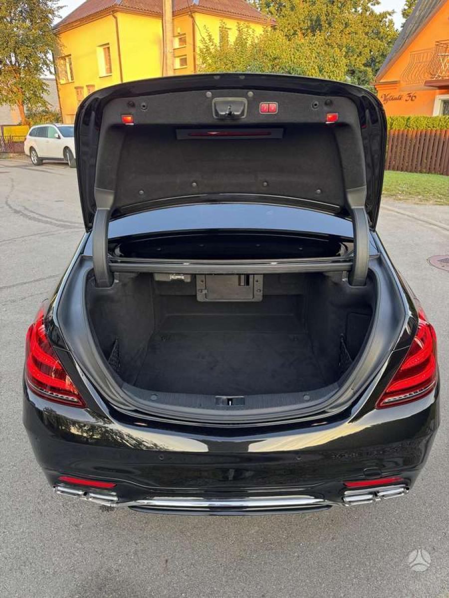 Black Mercedes-Benz S 350 2017 in Siauliai, with an engine capacity of 3.00 L and mileage of 176 thousand km for 36500 €, photo 23 on AUTOMOTO.COM.LV