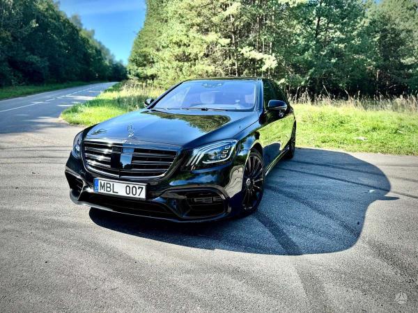 Black Mercedes-Benz S 350 2018 in Vilnius, with an engine capacity of 2.93 L and mileage of 136 thousand km for 45100 €, photo 1 on AUTOMOTO.COM.LV