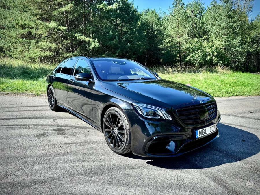 Black Mercedes-Benz S 350 2018 in Vilnius, with an engine capacity of 2.93 L and mileage of 136 thousand km for 45100 €, photo 4 on AUTOMOTO.COM.LV