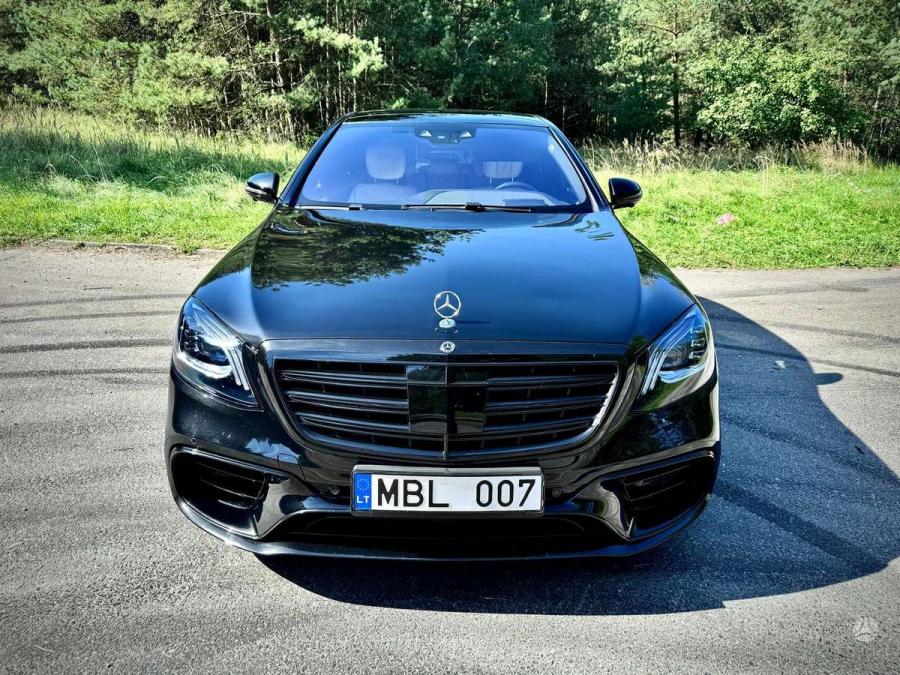 Black Mercedes-Benz S 350 2018 in Vilnius, with an engine capacity of 2.93 L and mileage of 136 thousand km for 45100 €, photo 6 on AUTOMOTO.COM.LV
